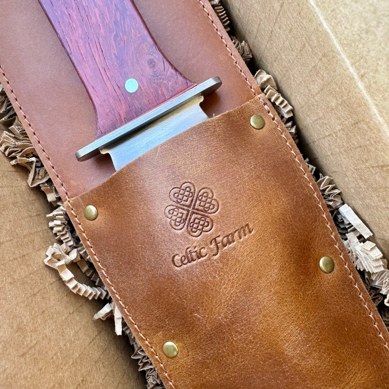 Hori Hori Garden Gift Box | Hori, Custom Leather Sheath & Dual Surface ...